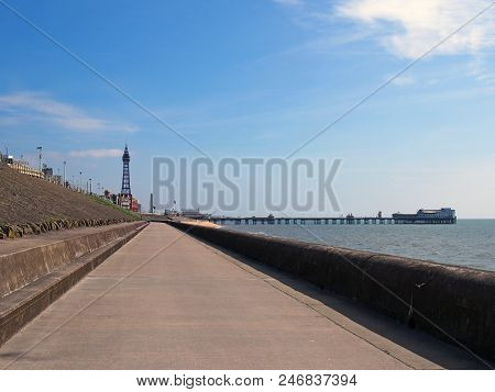 Vertical Perspective Image & Photo (Free Trial) | Bigstock