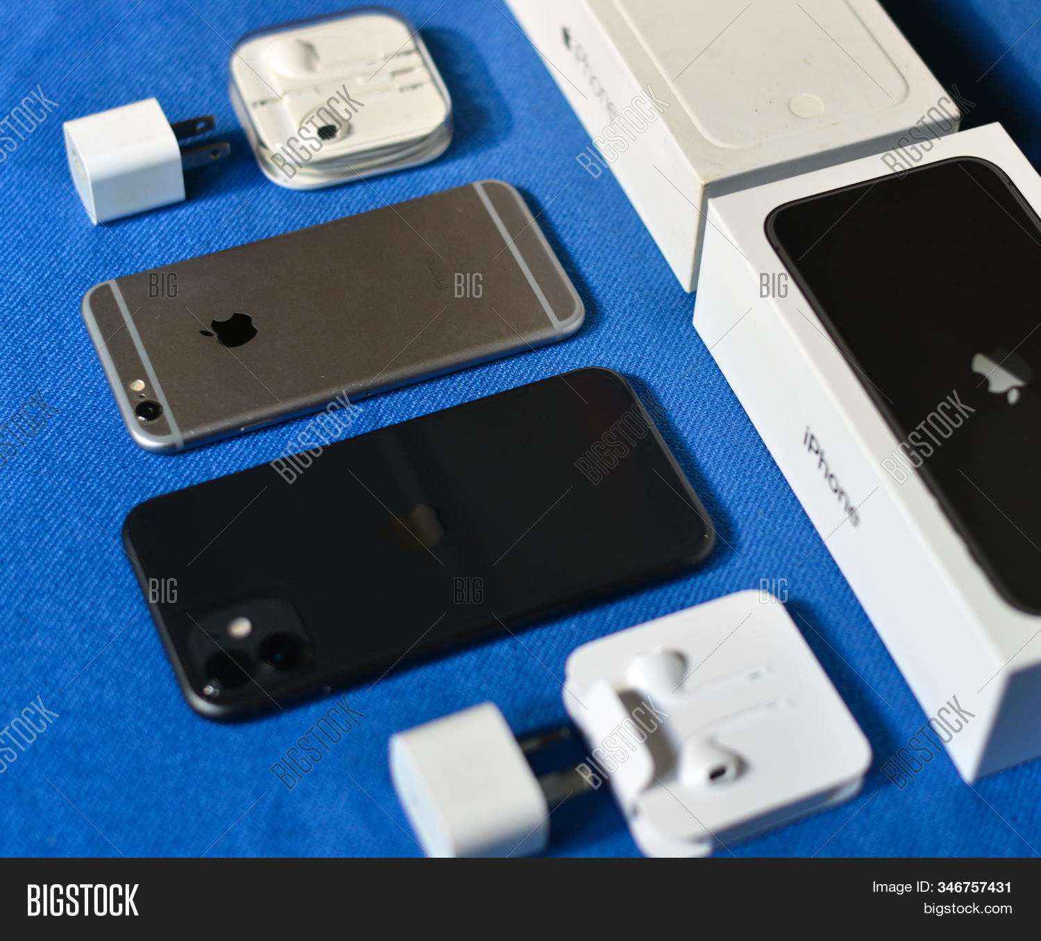 Set Apple Smartphone ( Image & Photo (Free Trial) | Bigstock