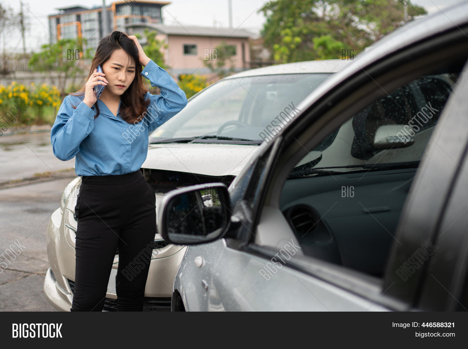 Woman Drivers Call Image & Photo (Free Trial) | Bigstock