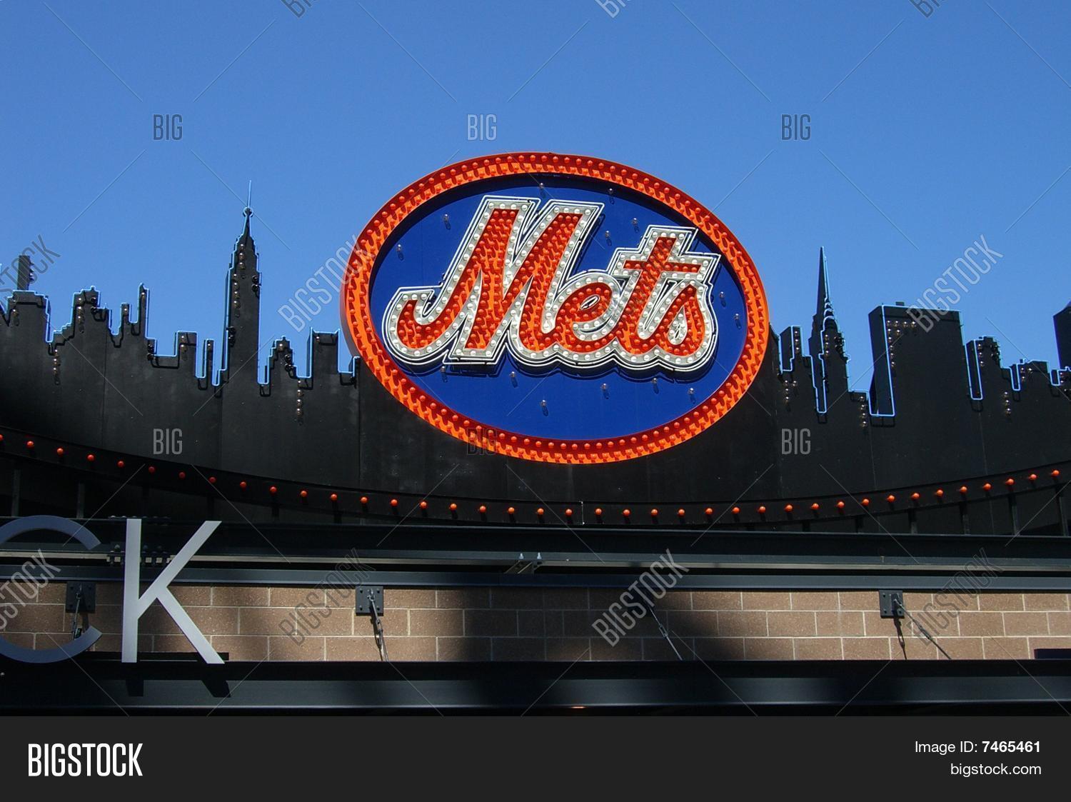 Citi Field - Mets Logo Image & Photo (Free Trial) | Bigstock