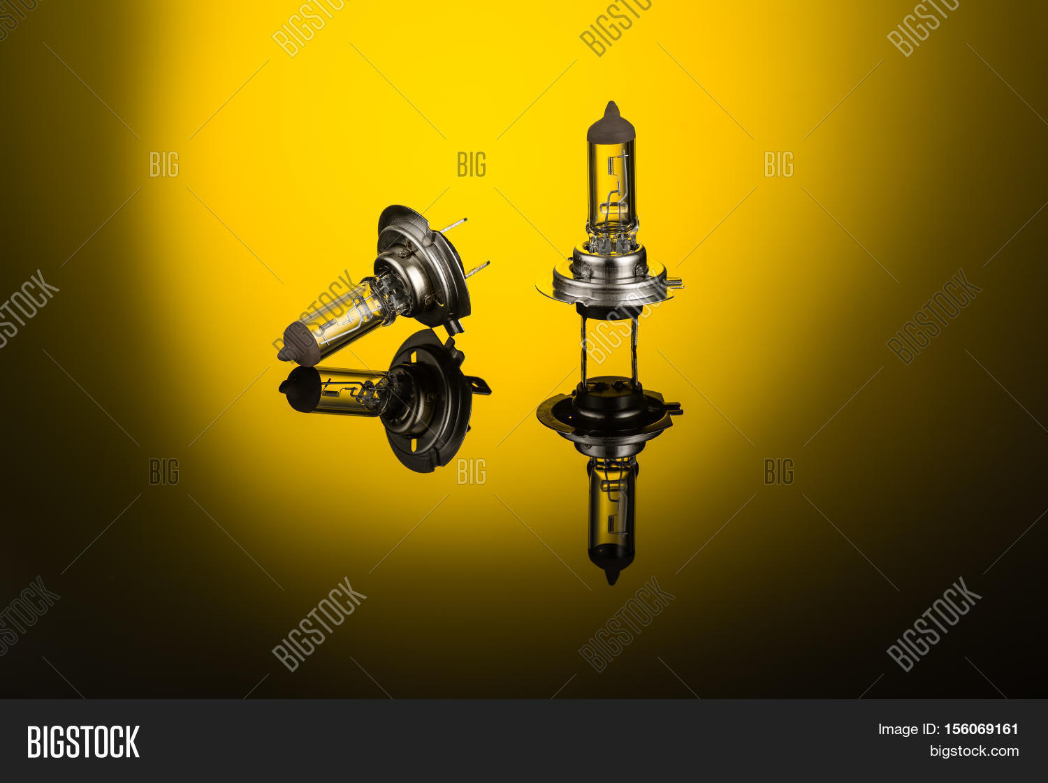Halogen Car Headlight Image & Photo (Free Trial) | Bigstock