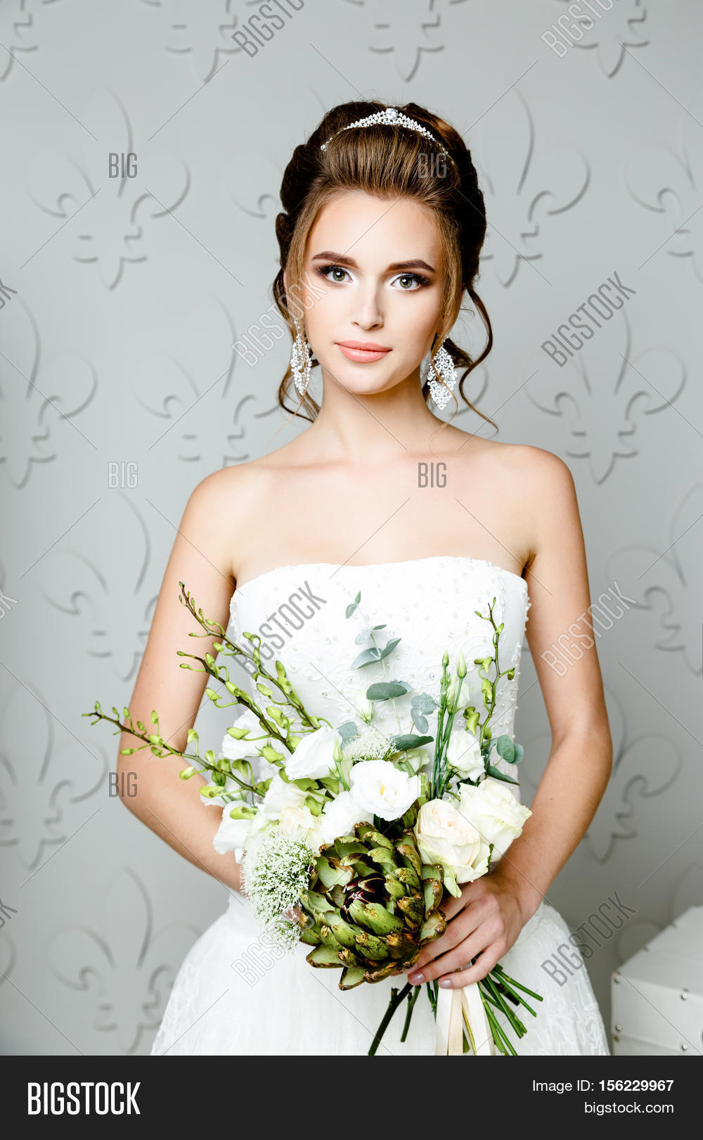 Gorgeous Bride Luxury Image & Photo (Free Trial) | Bigstock