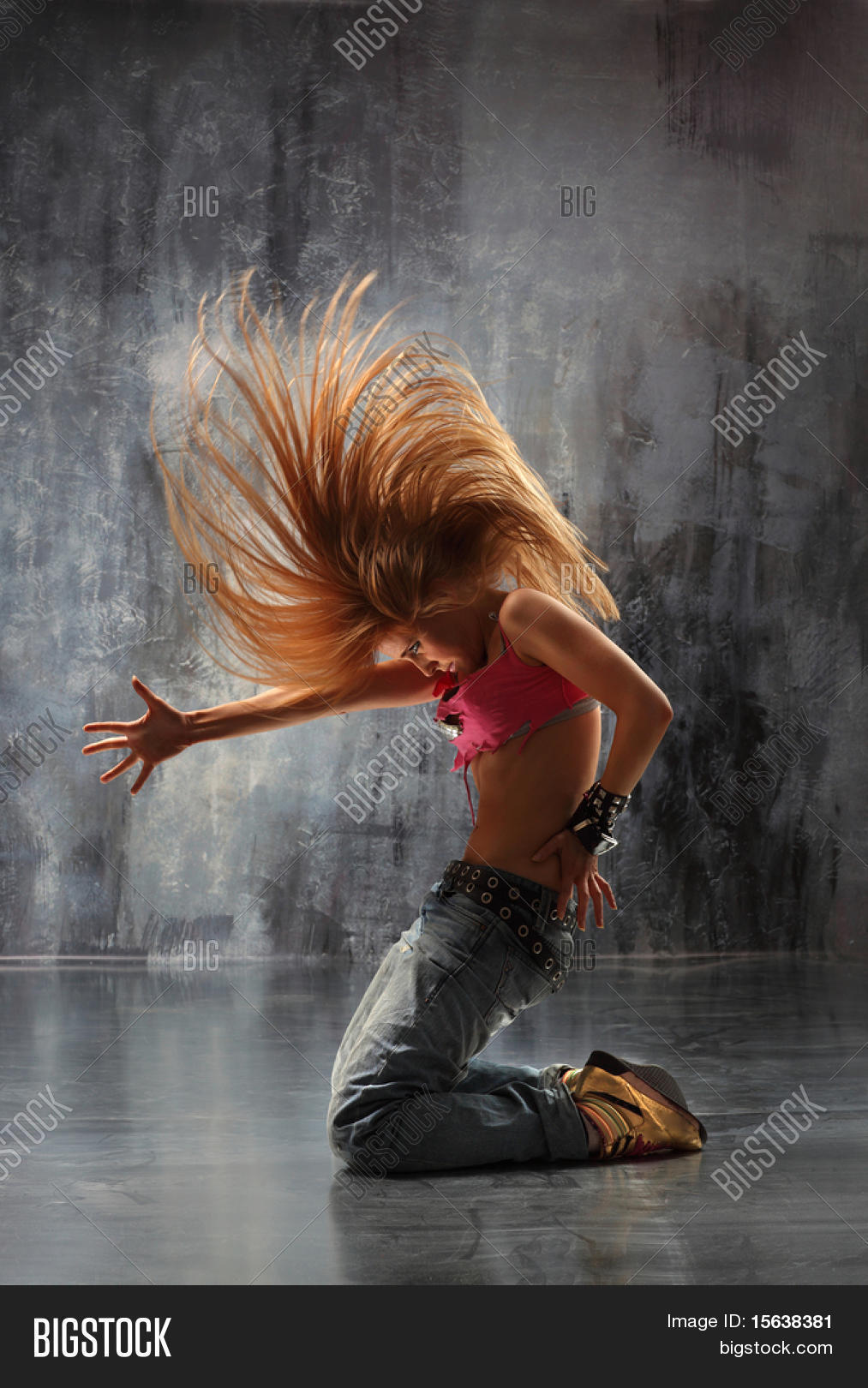 Modern Dancer Poses Image & Photo (Free Trial) | Bigstock