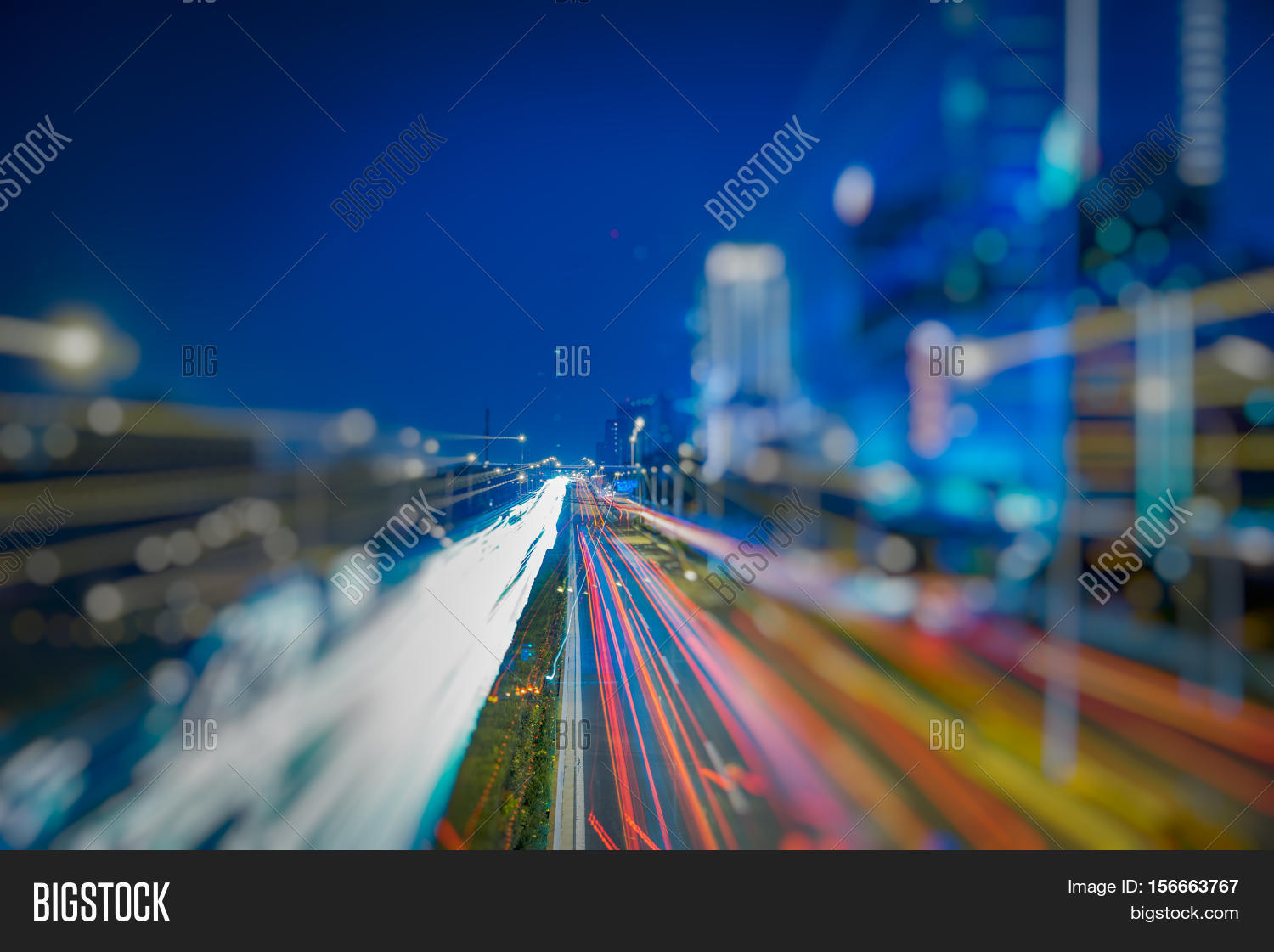 Blurred Traffic Light Image & Photo (Free Trial) | Bigstock