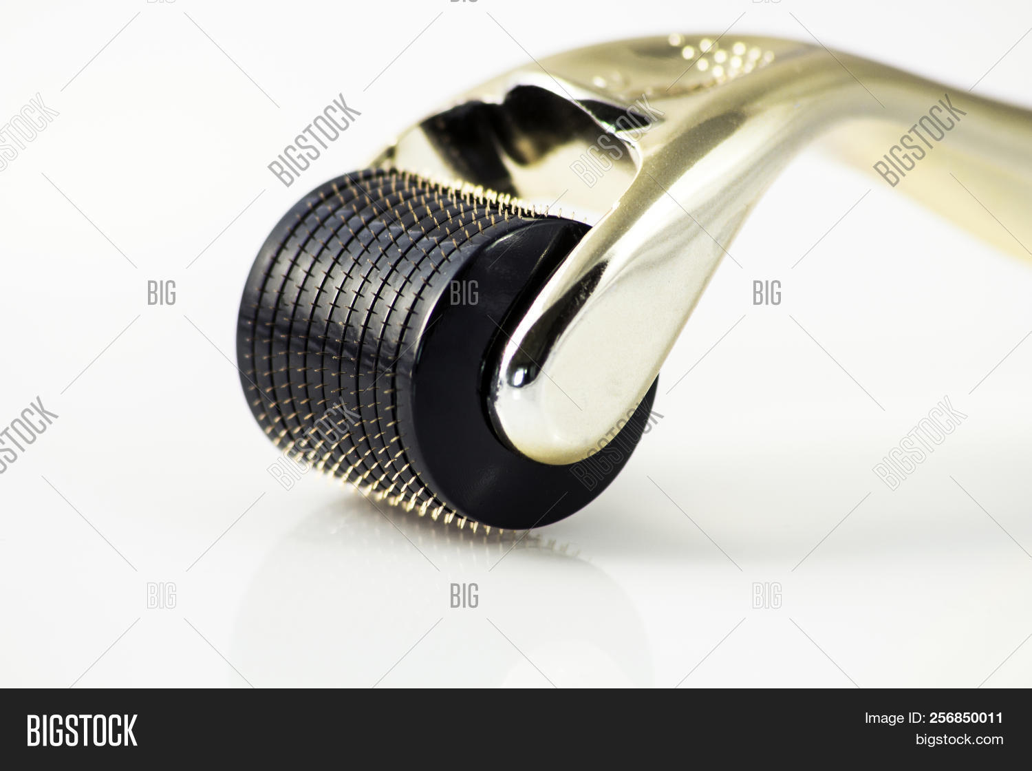 Dermaroller Medical Image & Photo (Free Trial) | Bigstock