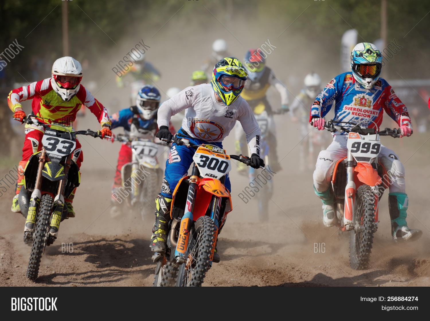 ST. PETERSBURG, RUSSIA Image & Photo (Free Trial) | Bigstock