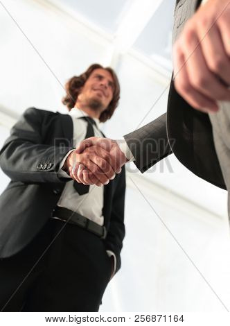 Effective Negotiation Image & Photo (Free Trial) | Bigstock