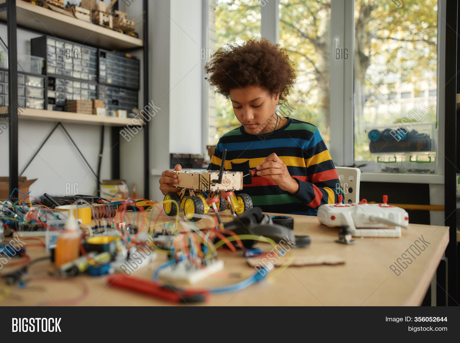 Boy Using Screwdriver Image & Photo (Free Trial) | Bigstock