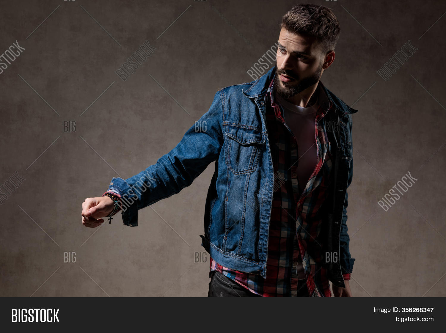 Dramatic Model Looking Image & Photo (Free Trial) | Bigstock