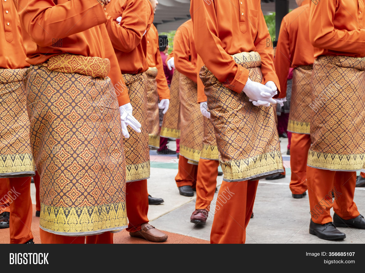 Malay Man Traditional Image & Photo (Free Trial) | Bigstock