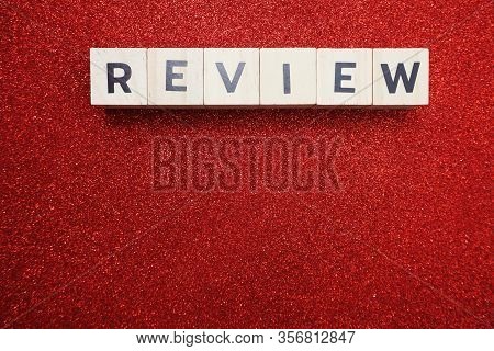 Review Alphabet 图片和照片（免费试用） | Bigstock
