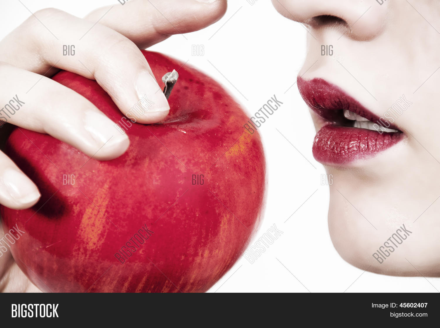Red Delicious Apple Image & Photo (Free Trial) | Bigstock