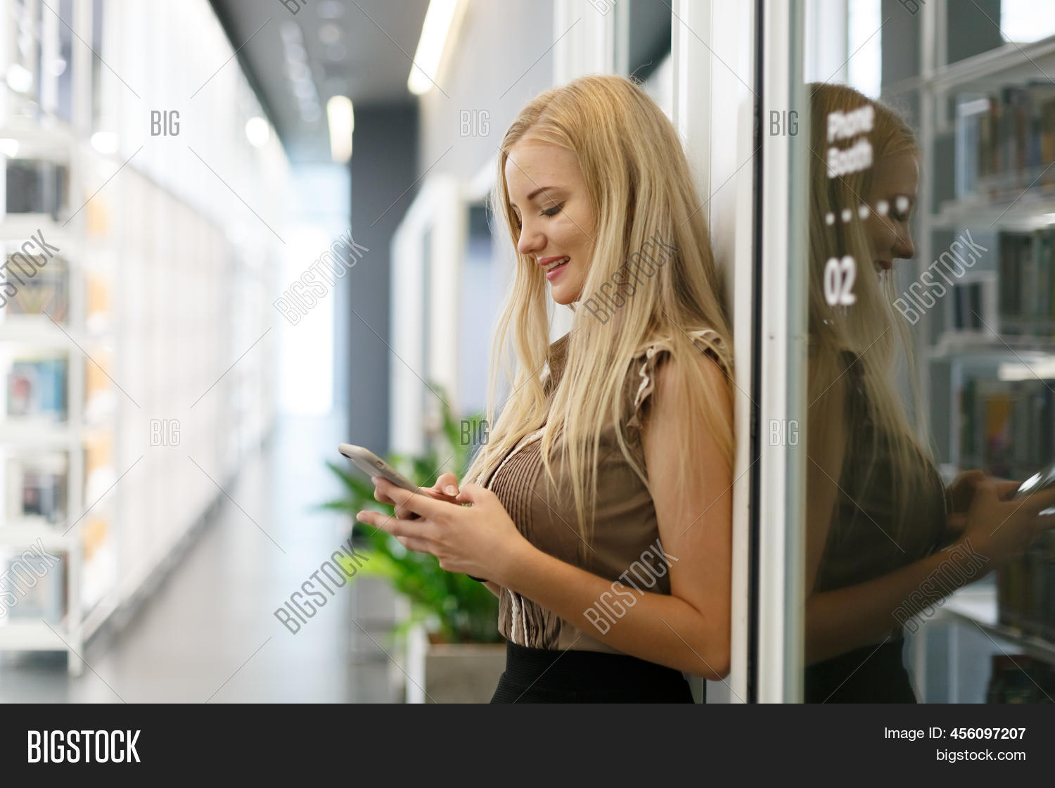 Beautiful Caucasian Image & Photo (Free Trial) | Bigstock