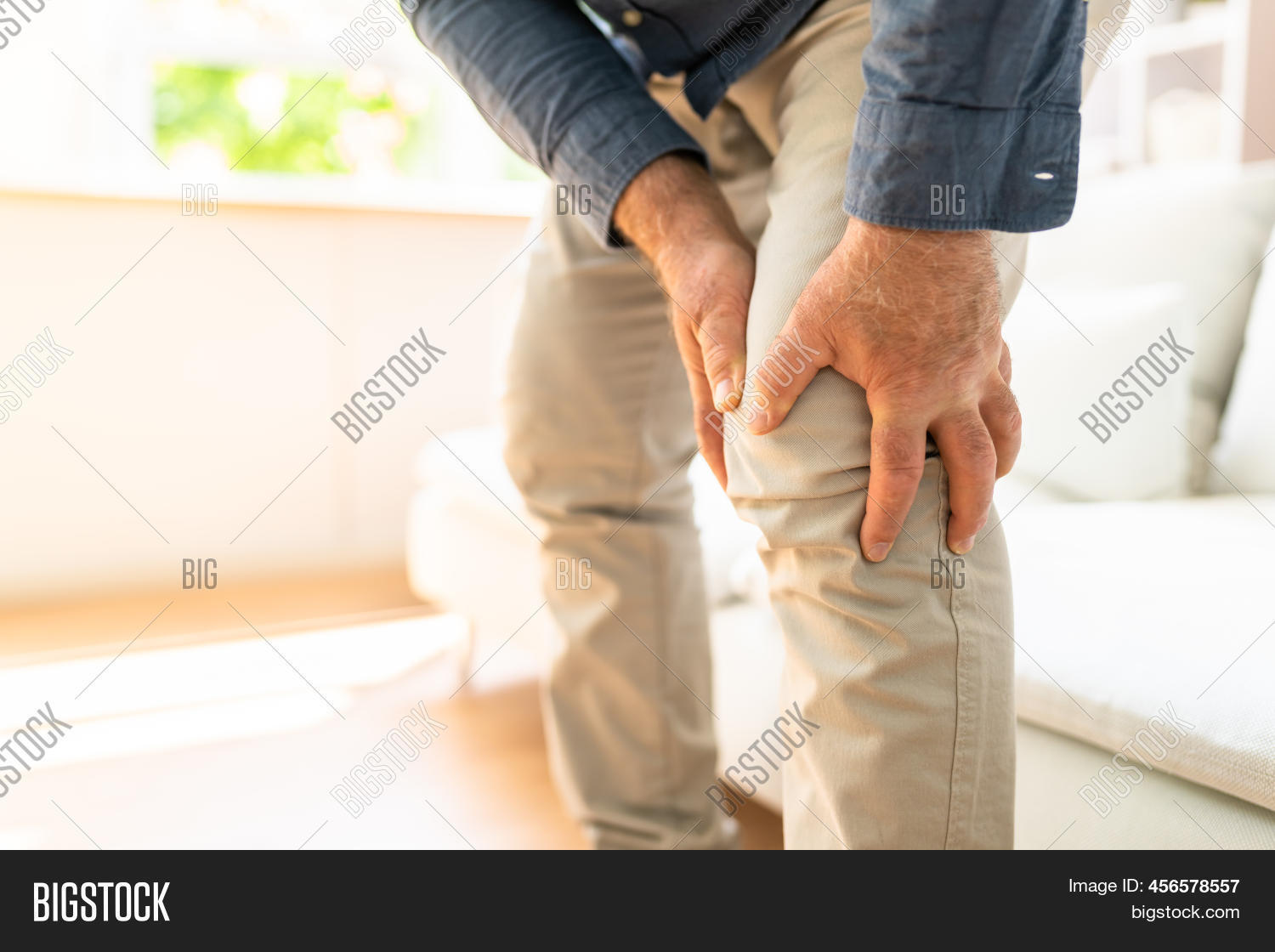 Man Suffering Knee Image & Photo (Free Trial) | Bigstock