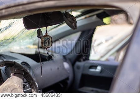 Driver's Airbag Image & Photo (Free Trial) | Bigstock