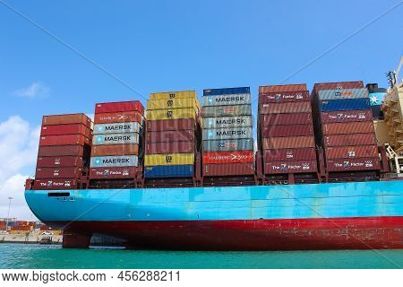 Maersk Container Ship Image & Photo (Free Trial) | Bigstock