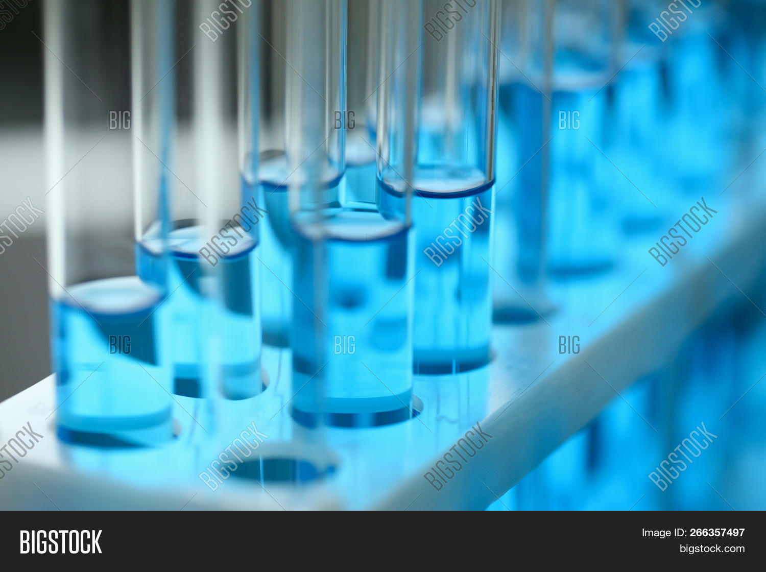 Test Tube Glass Image & Photo (Free Trial) | Bigstock