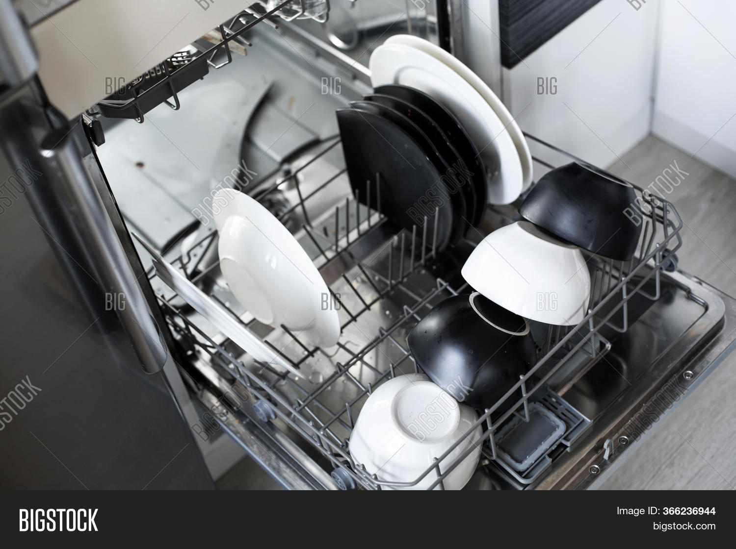 Loading Dirty Dishes Image & Photo (Free Trial) | Bigstock