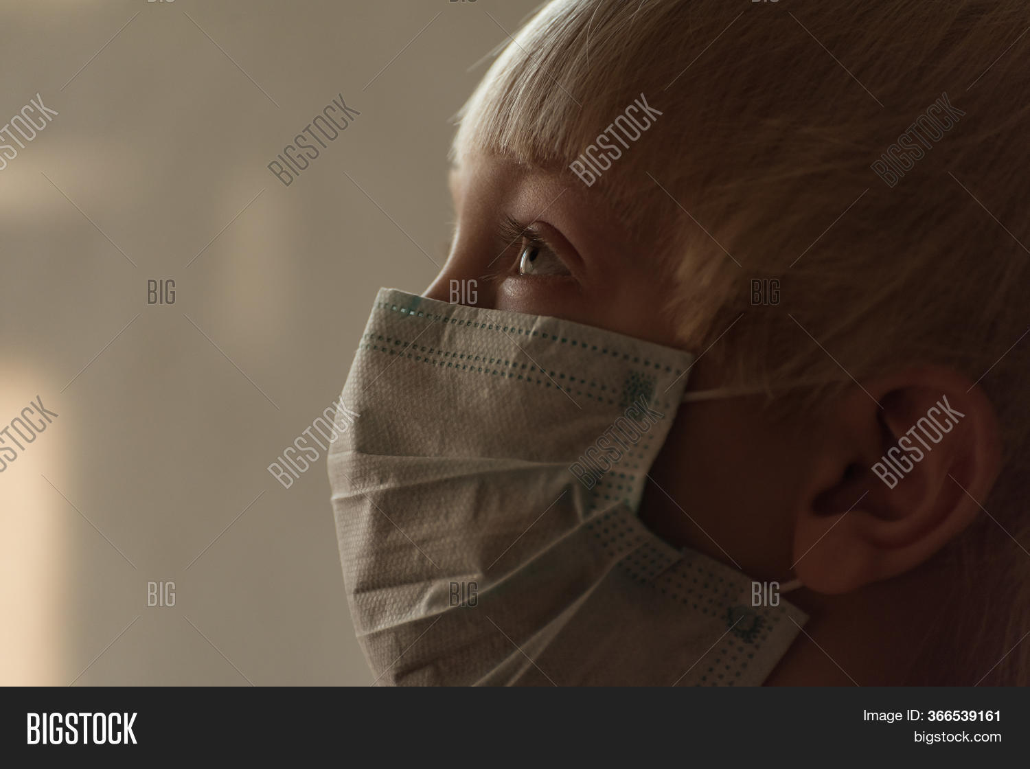 Child Medical Mask Image & Photo (Free Trial) | Bigstock