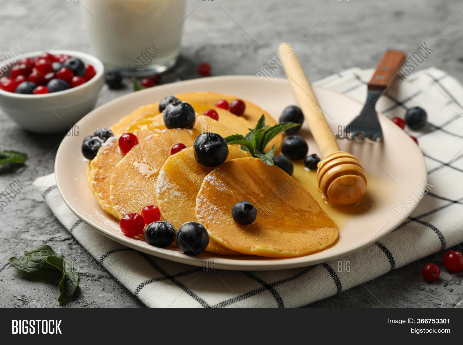 Plate Tasty Pancakes Image & Photo (Free Trial) | Bigstock