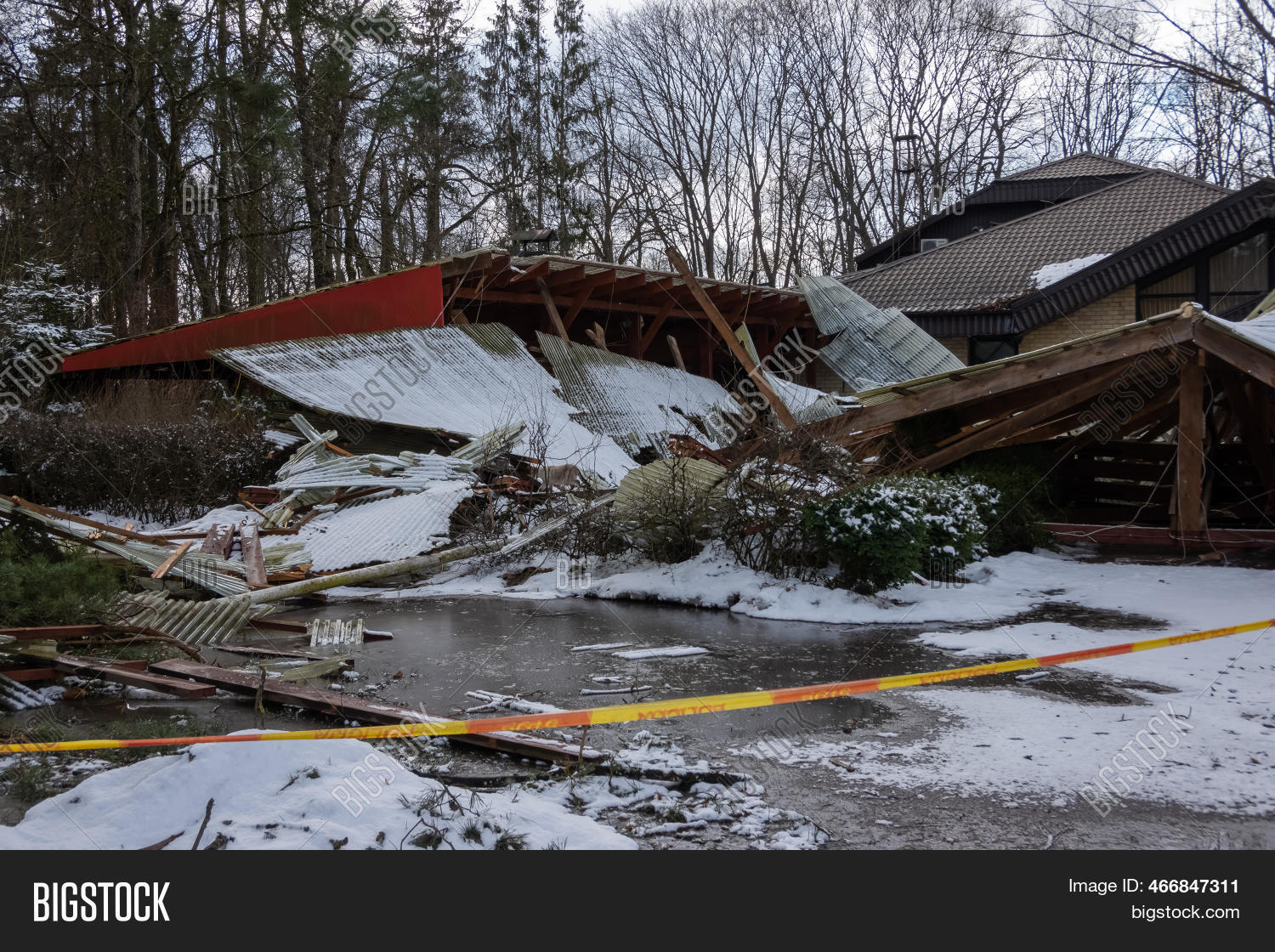 Collapsed Roof Old Image & Photo (Free Trial) | Bigstock