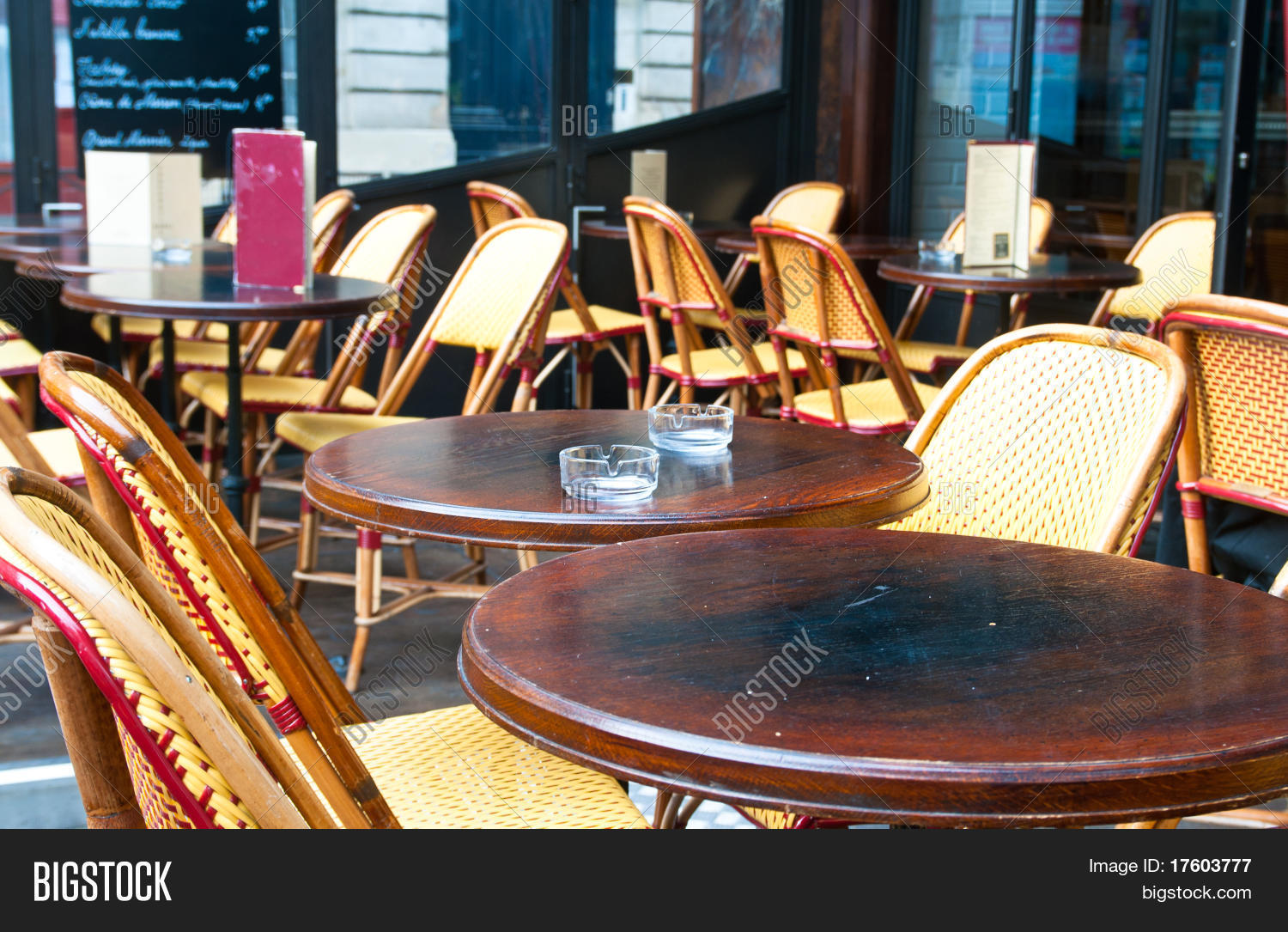 Street View Cafe Image & Photo (Free Trial) | Bigstock