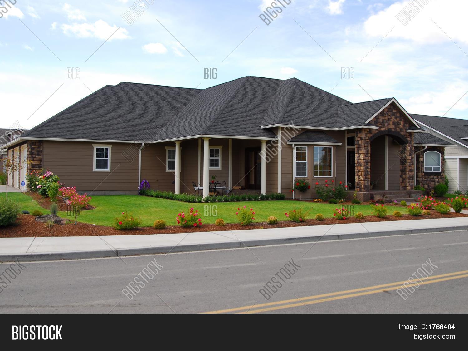 New House Image & Photo (Free Trial) | Bigstock
