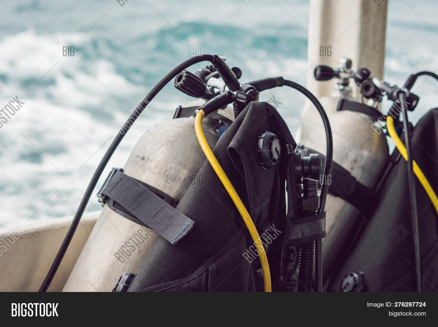 Scuba Compressed Air Image & Photo (Free Trial) | Bigstock