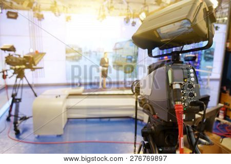News Presenter Reads Image & Photo (Free Trial) | Bigstock