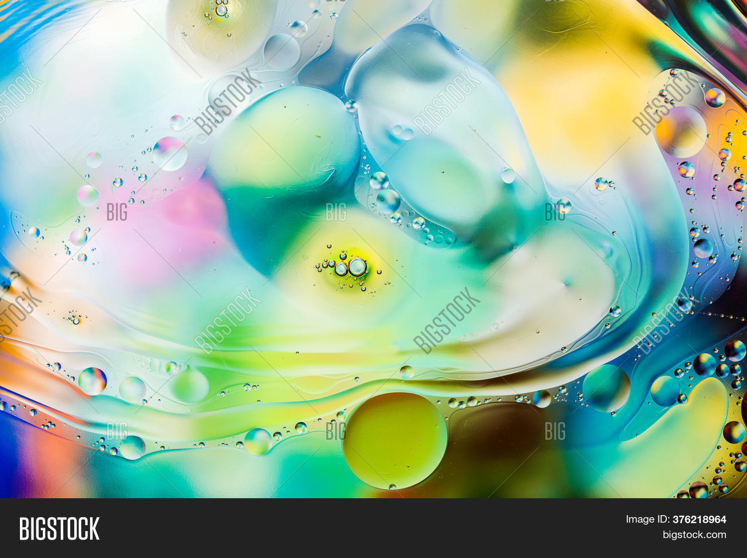 Close- Movement Oil Image & Photo (Free Trial) | Bigstock