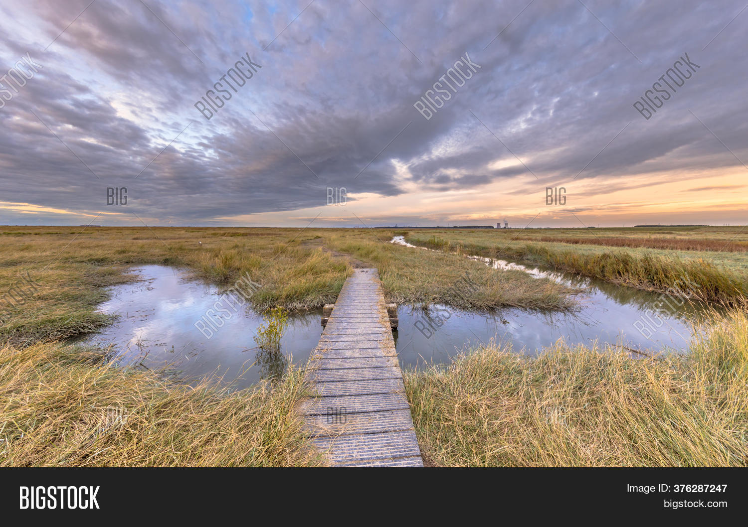 Boardwalk Tidal Image & Photo (Free Trial) | Bigstock