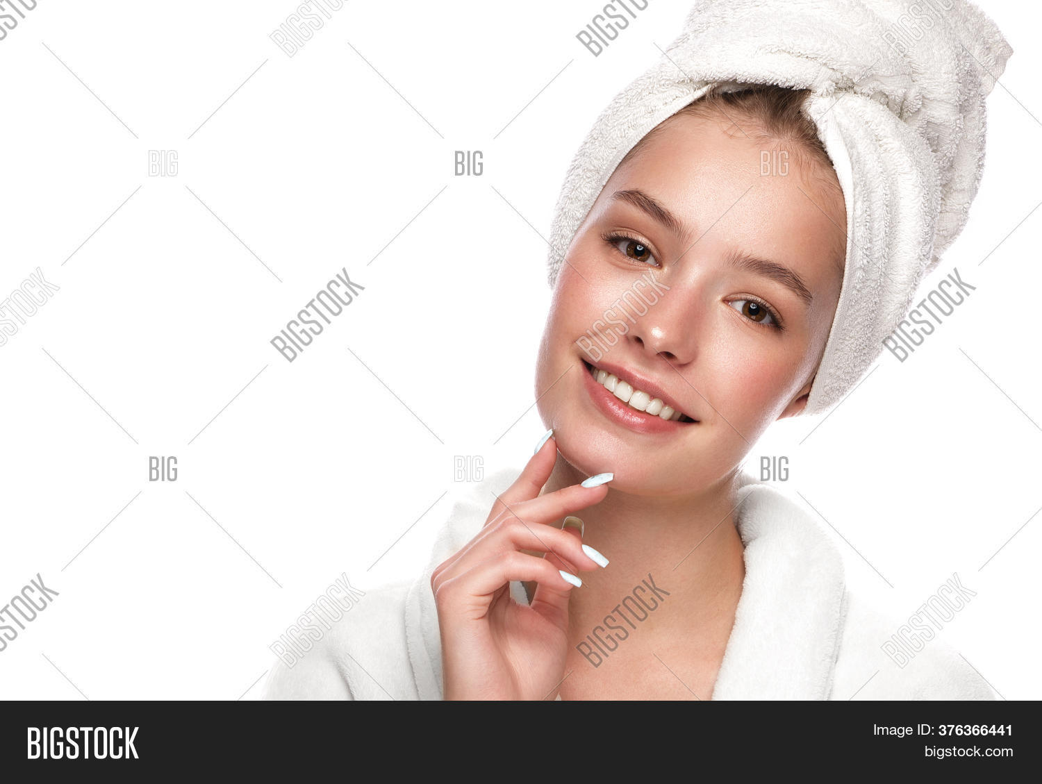 Beautiful Tender Young Image & Photo (Free Trial) | Bigstock