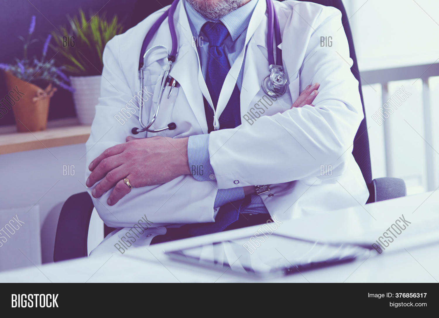 Portrait Senior Doctor Image & Photo (Free Trial) | Bigstock