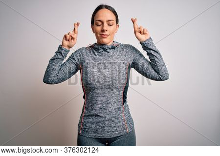 Fingers Crossed Isolated Images, Illustrations & Vectors (Free) - Bigstock