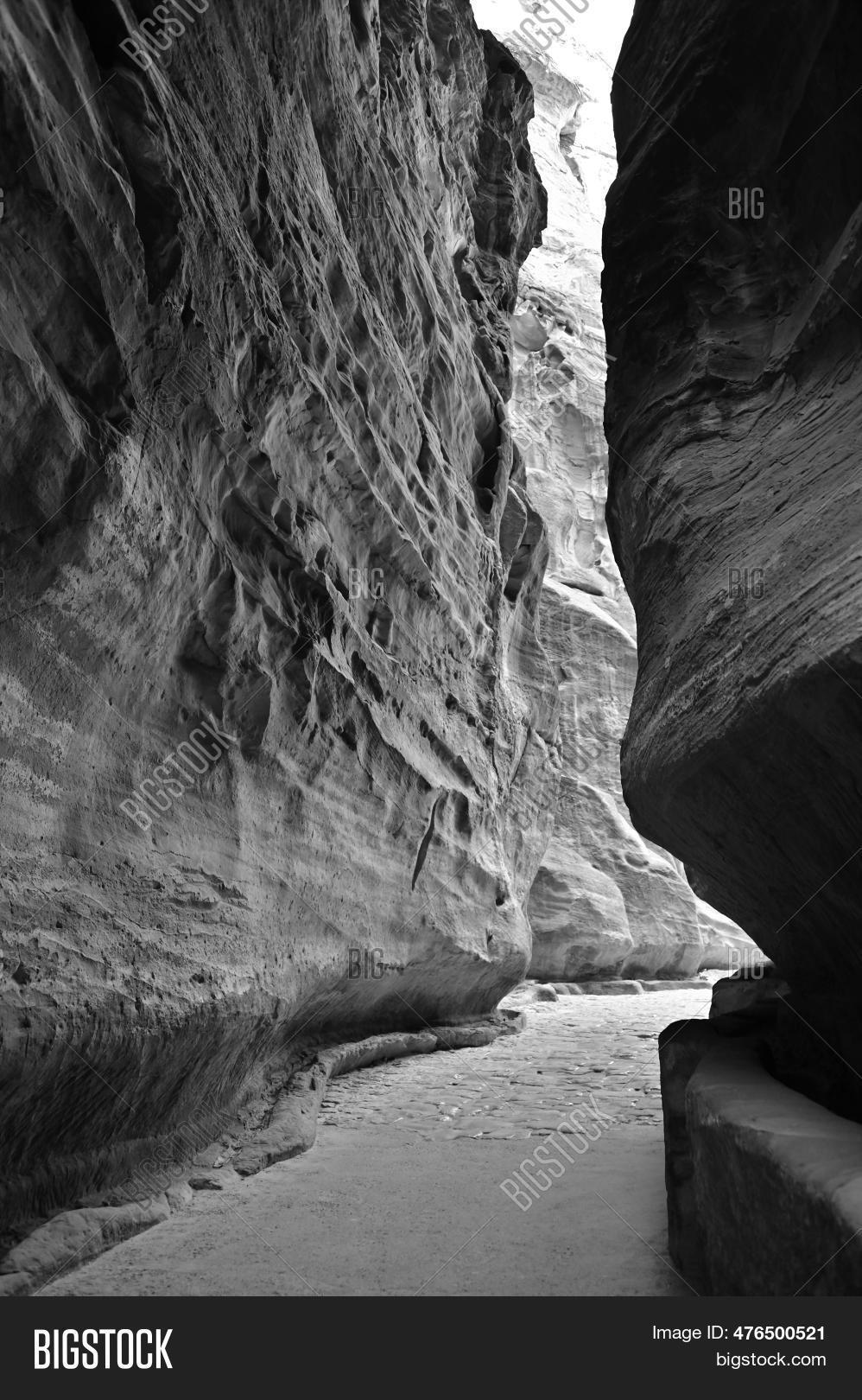 View Along Narrow Image & Photo (Free Trial) | Bigstock