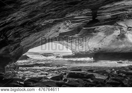 Inside Waenhuiskrans Image & Photo (Free Trial) | Bigstock