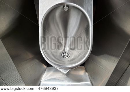 Sanitary Metal Urinal Image & Photo (Free Trial) | Bigstock