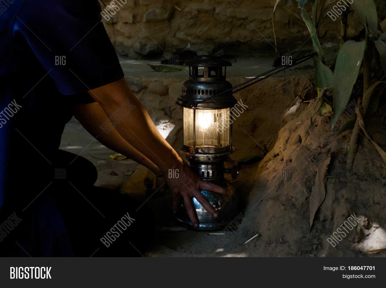 Firing Lamp Lod Cave Image & Photo (Free Trial) | Bigstock