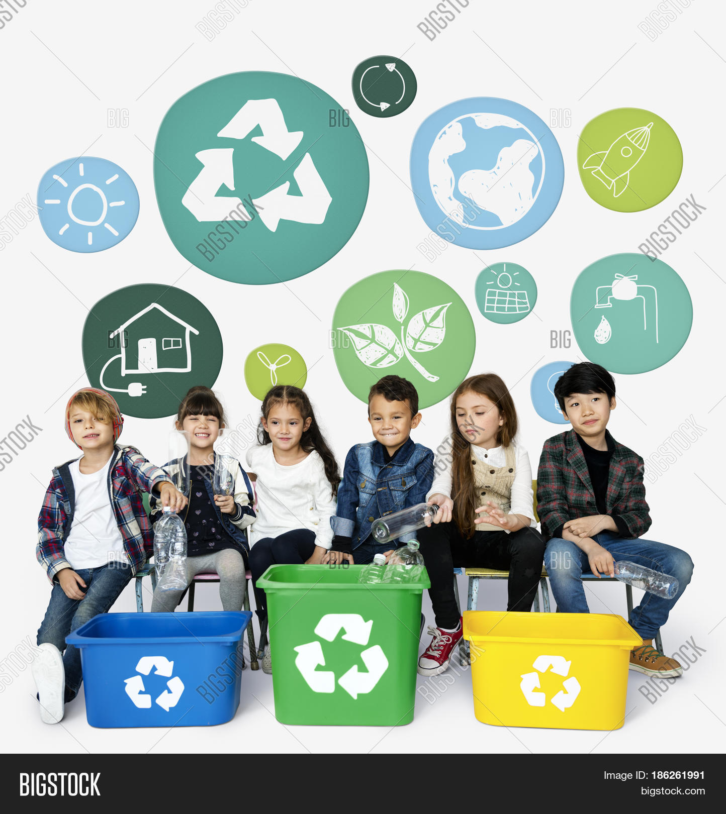 Little Kids Recycle Image & Photo (Free Trial) | Bigstock