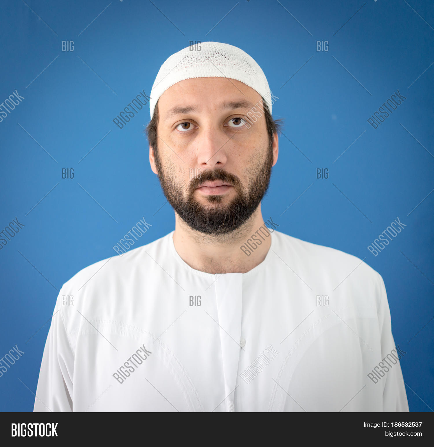 Muslim Man Serious Image & Photo (Free Trial) | Bigstock