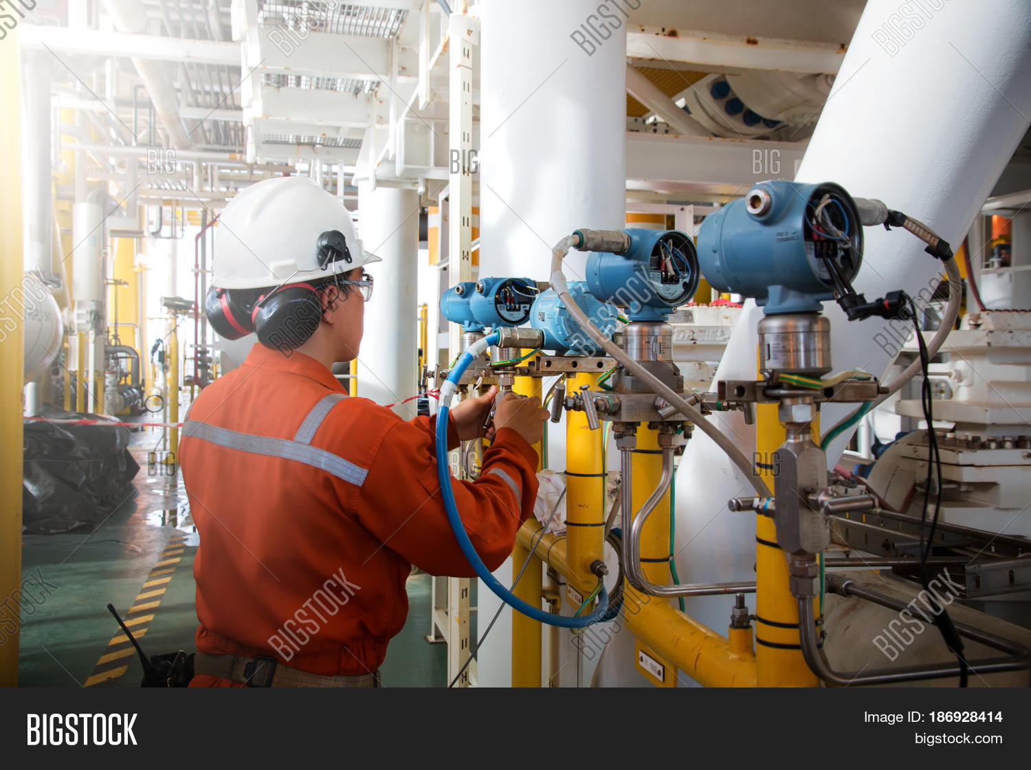 TechnicianInstrument Image & Photo (Free Trial) | Bigstock