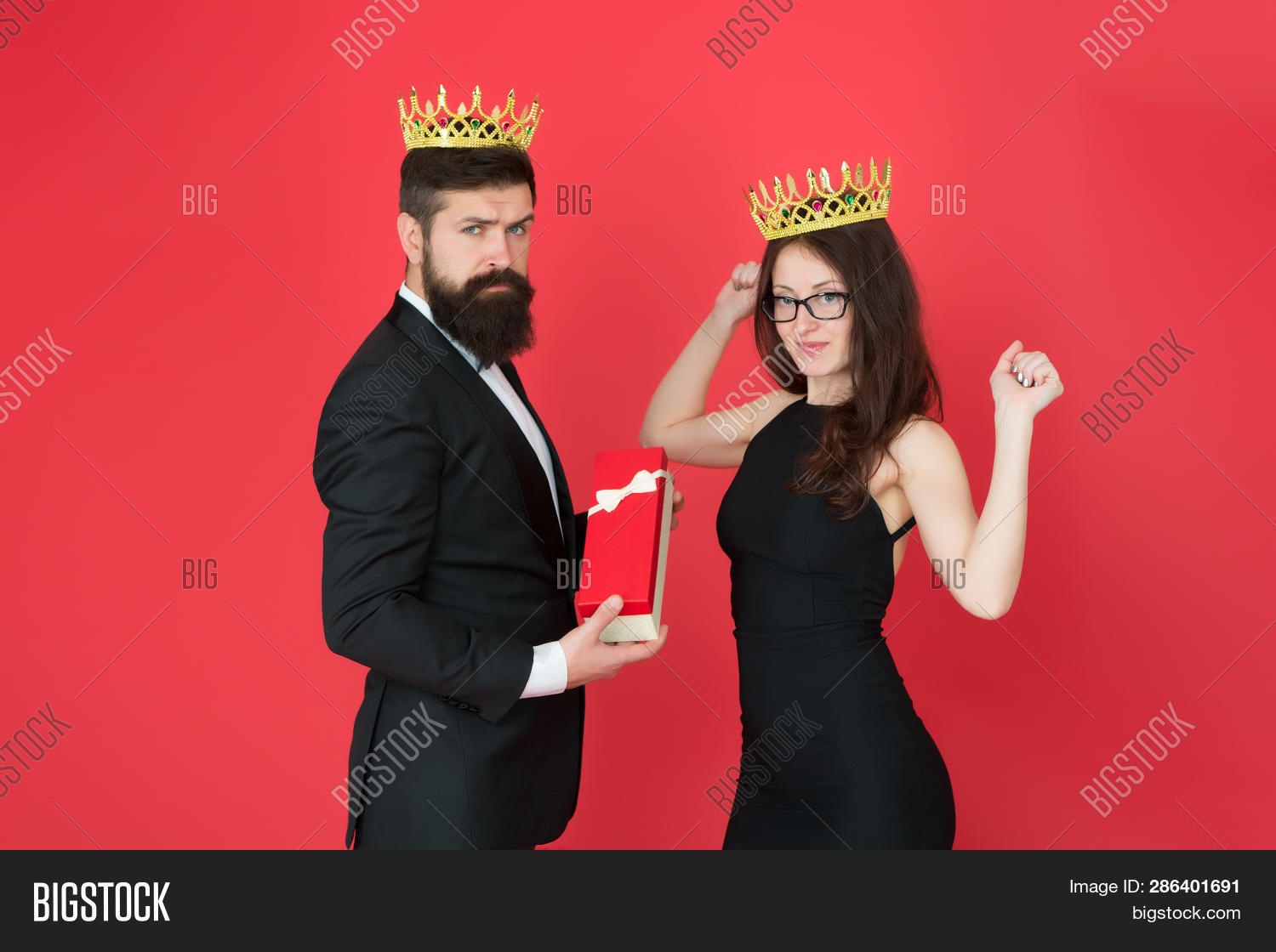 Royal Gift. King Image & Photo (Free Trial) | Bigstock