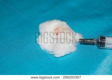 Prick Intramuscular Image & Photo (Free Trial) | Bigstock