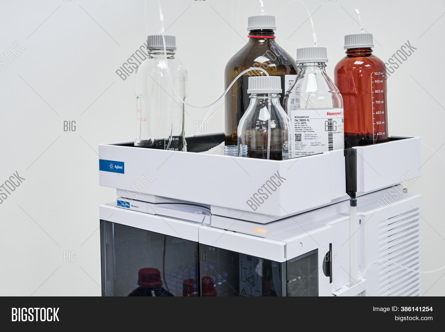 Mobile Phase Solvents Image & Photo (Free Trial) | Bigstock