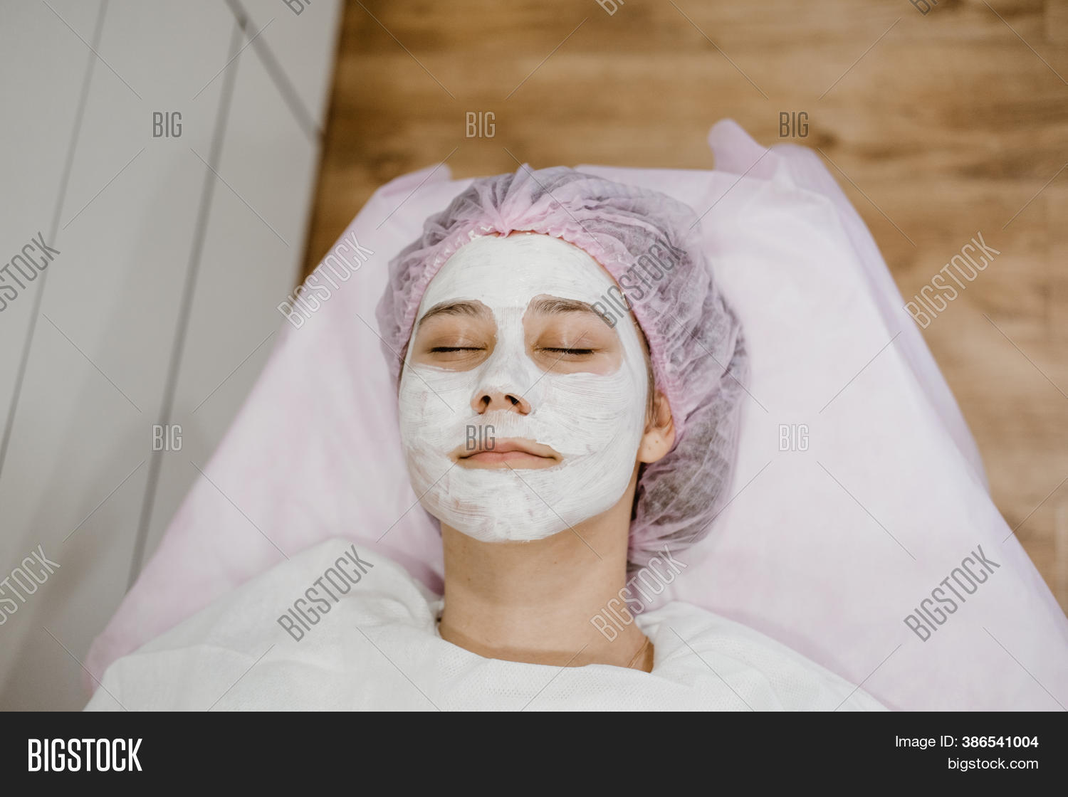 Professional Facial Image & Photo (Free Trial) | Bigstock