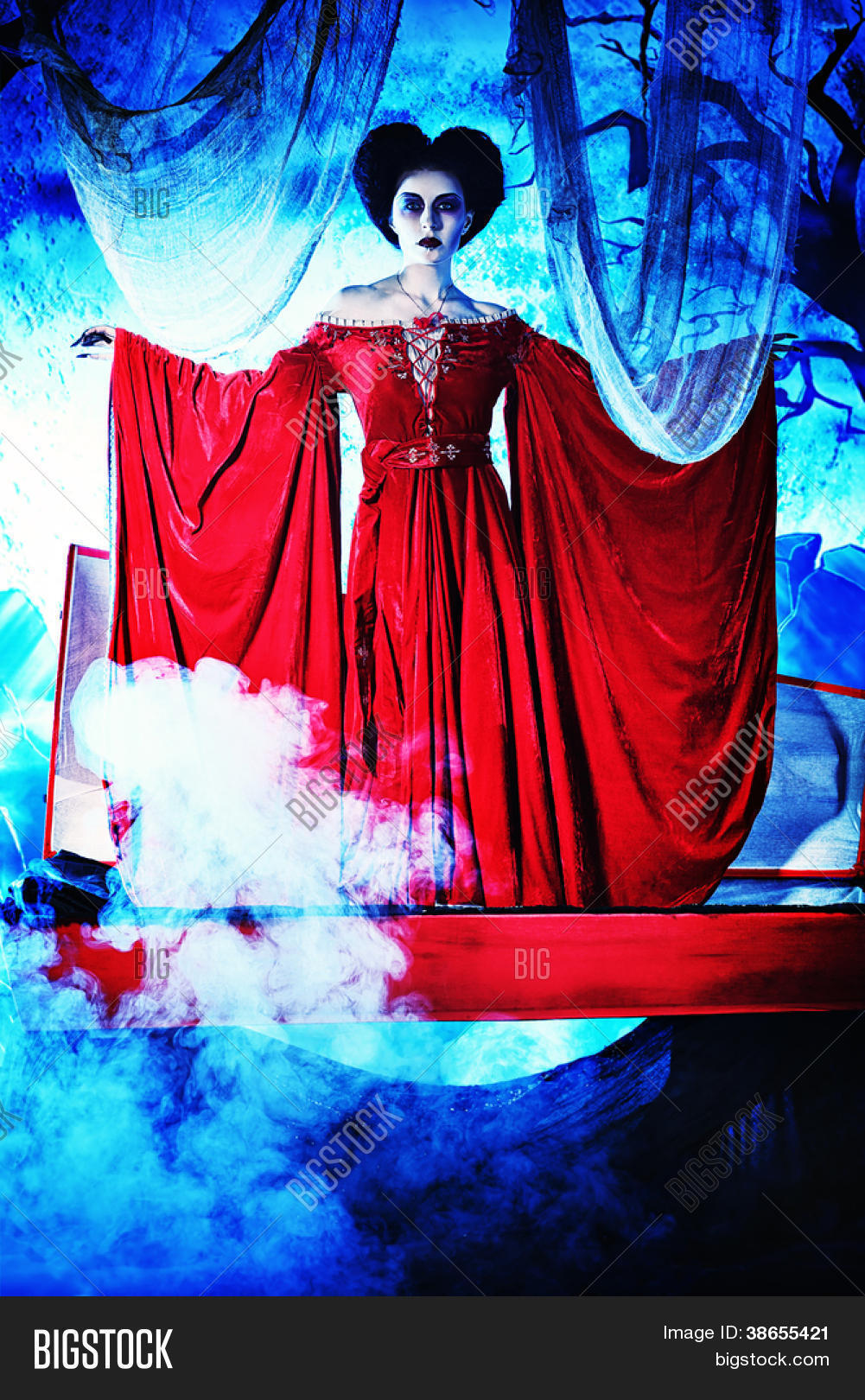 Bloodthirsty Female Image & Photo (Free Trial) | Bigstock