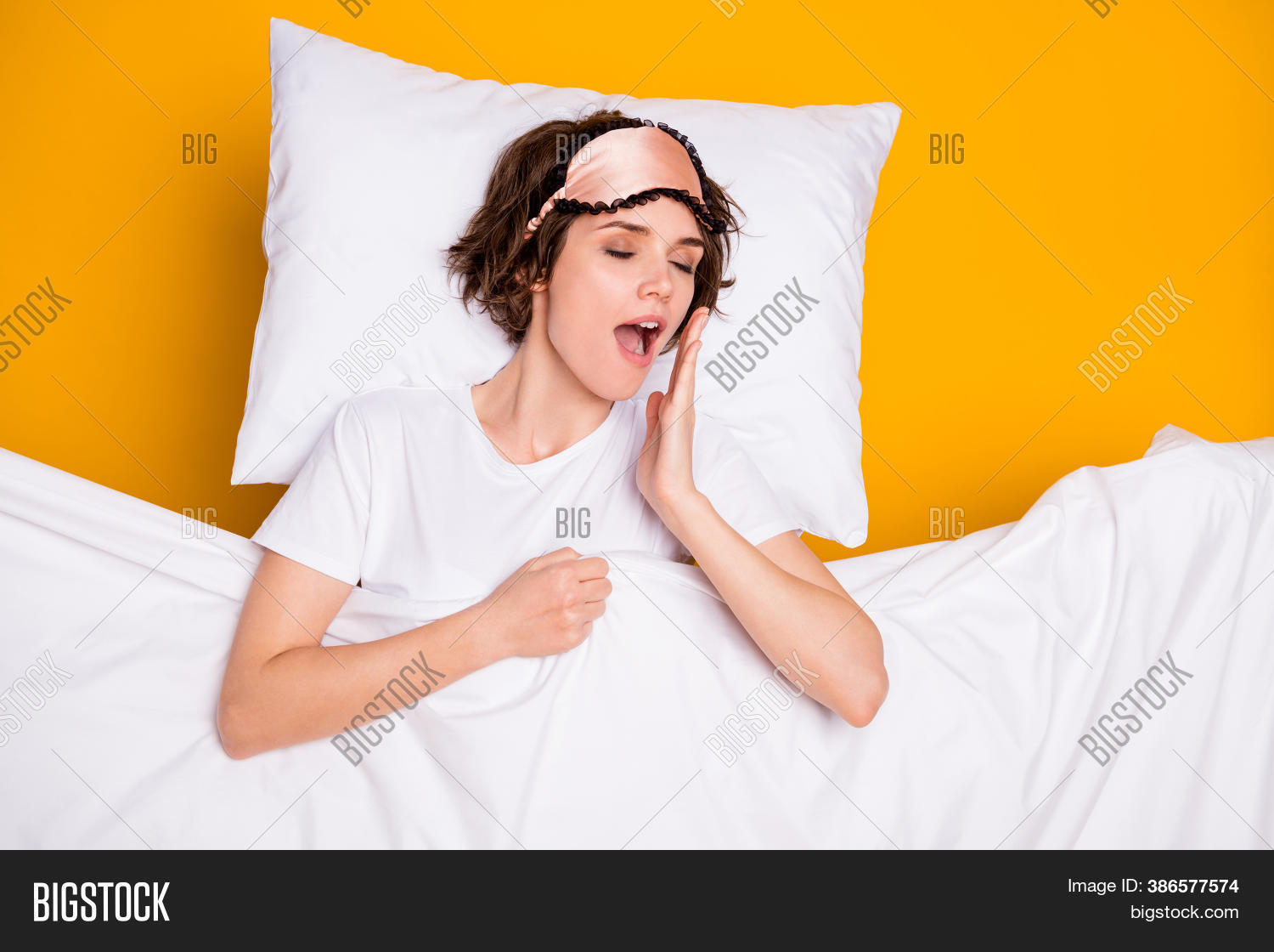 Photo Pretty Peaceful Image & Photo (Free Trial) | Bigstock