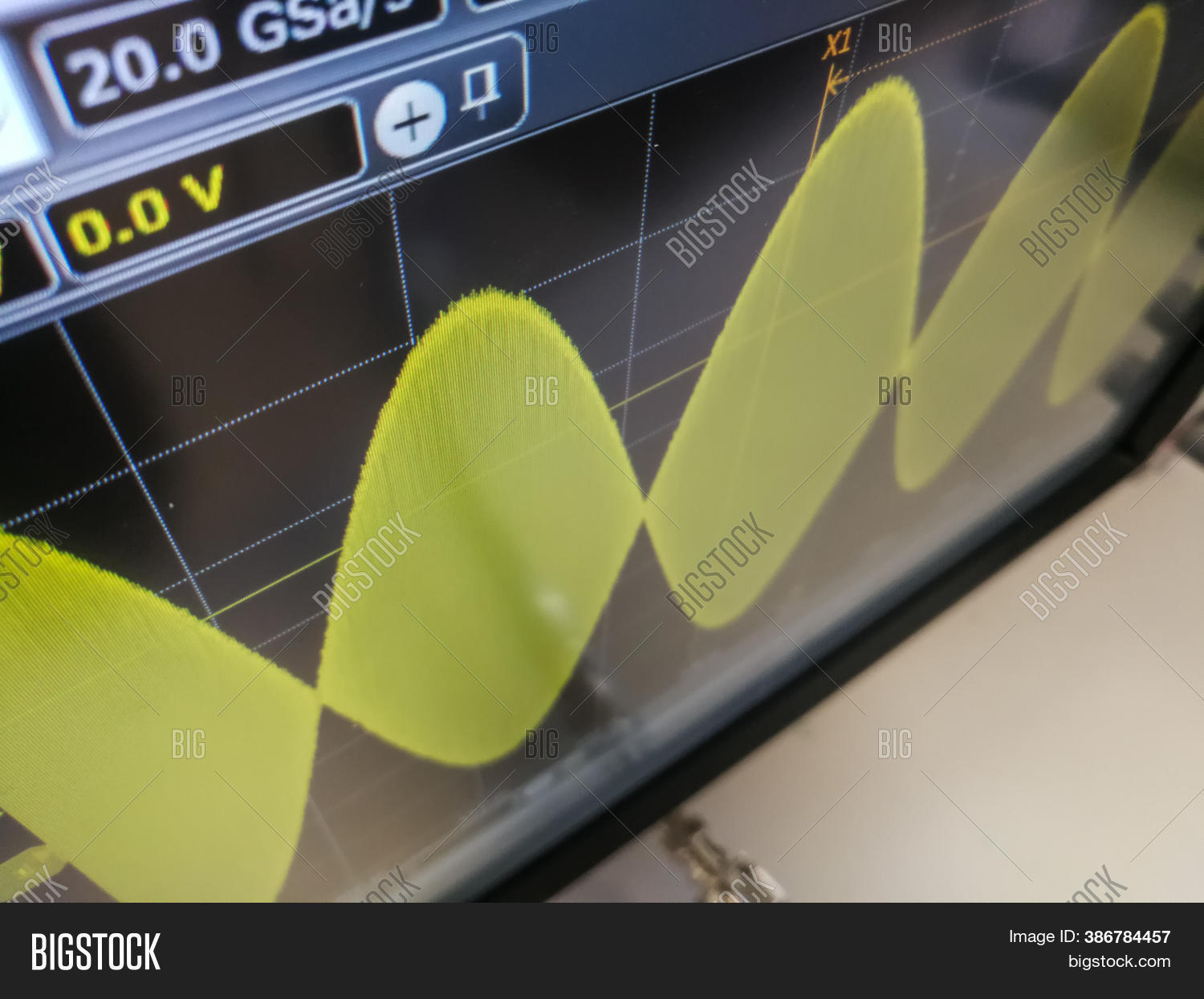 Amplitude Modulated Image & Photo (Free Trial) | Bigstock