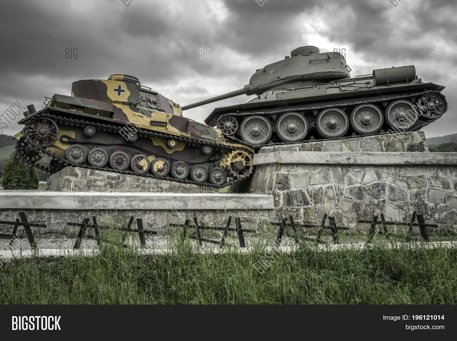 World War Ii Tank Image & Photo (Free Trial) | Bigstock