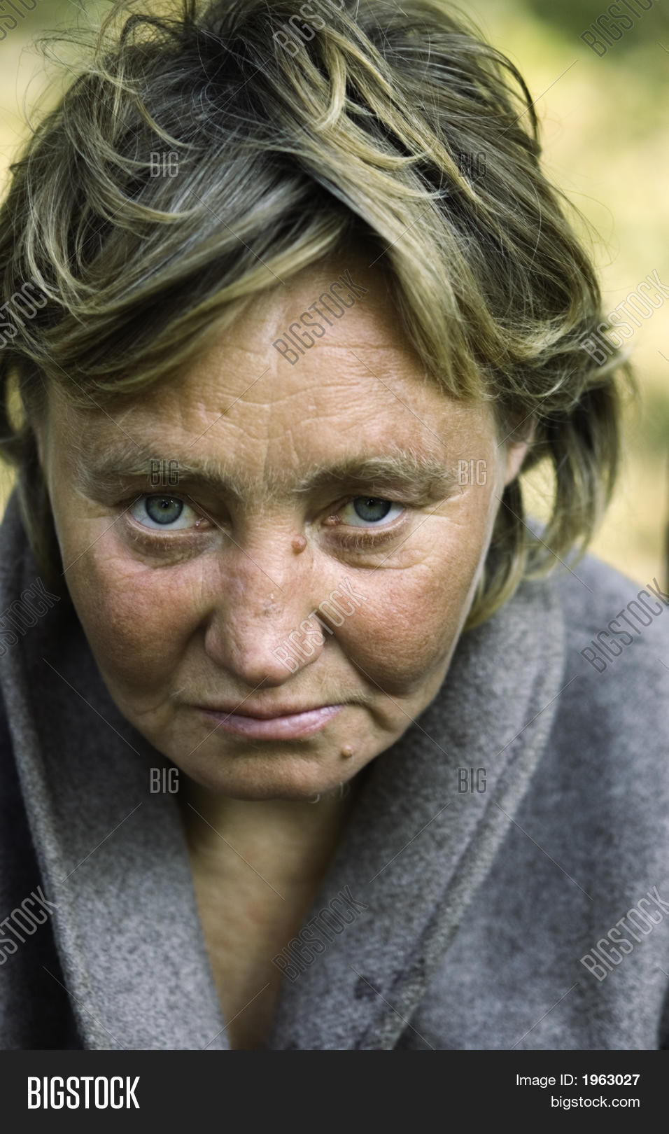 Homeless Woman Image & Photo (Free Trial) | Bigstock